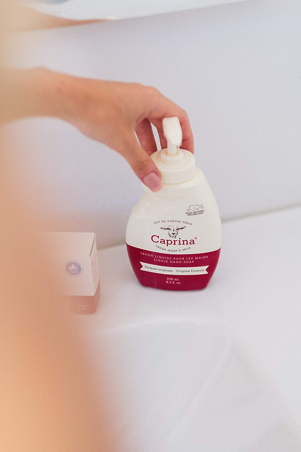 Caprina by Canus Fresh Goat's Milk Soap Bar, Cream, Original Formula, 5 ...